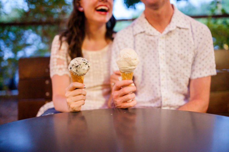 Things to Do on a Hot Day: Beat the Heat Date Ideas - Friday We're In Love