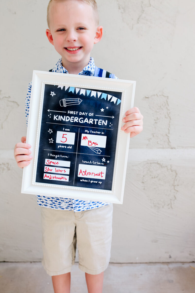 Movie Day: How to Start a Movie Day Tradition - Friday We're In Love