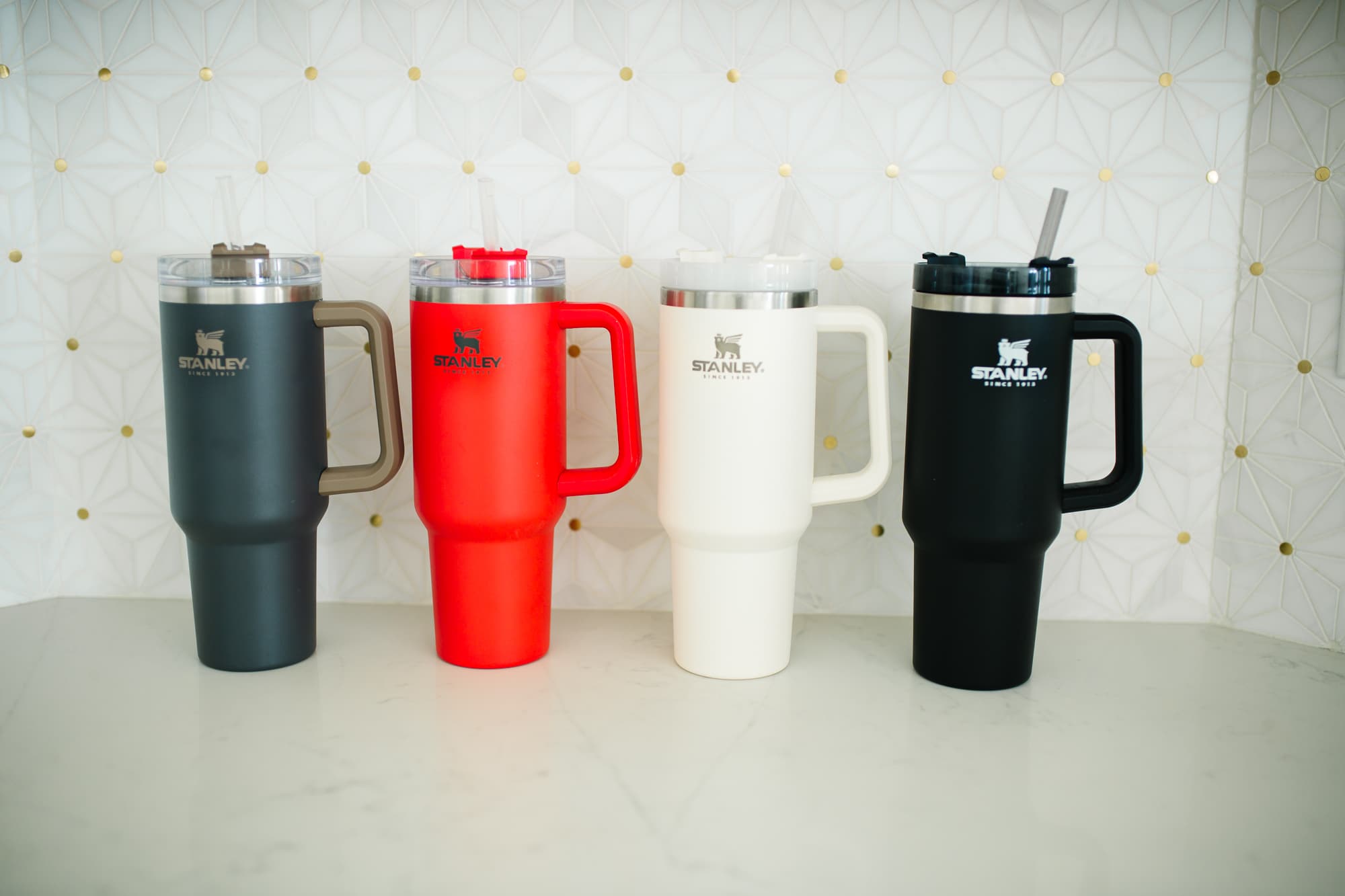 Stanley Tumbler With Handle: Stanley Adventure Quencher Review - Friday ... Stanley Tumbler With Handle: Stanley Adventure Quencher Review - Friday ...