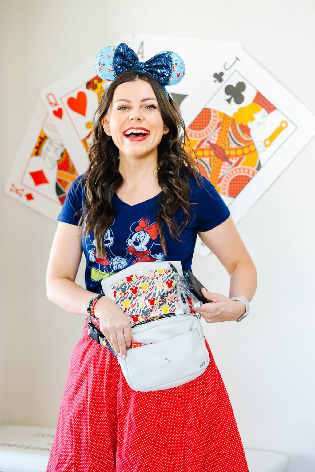 Best Fanny Pack for Disney - Friday We're In Love