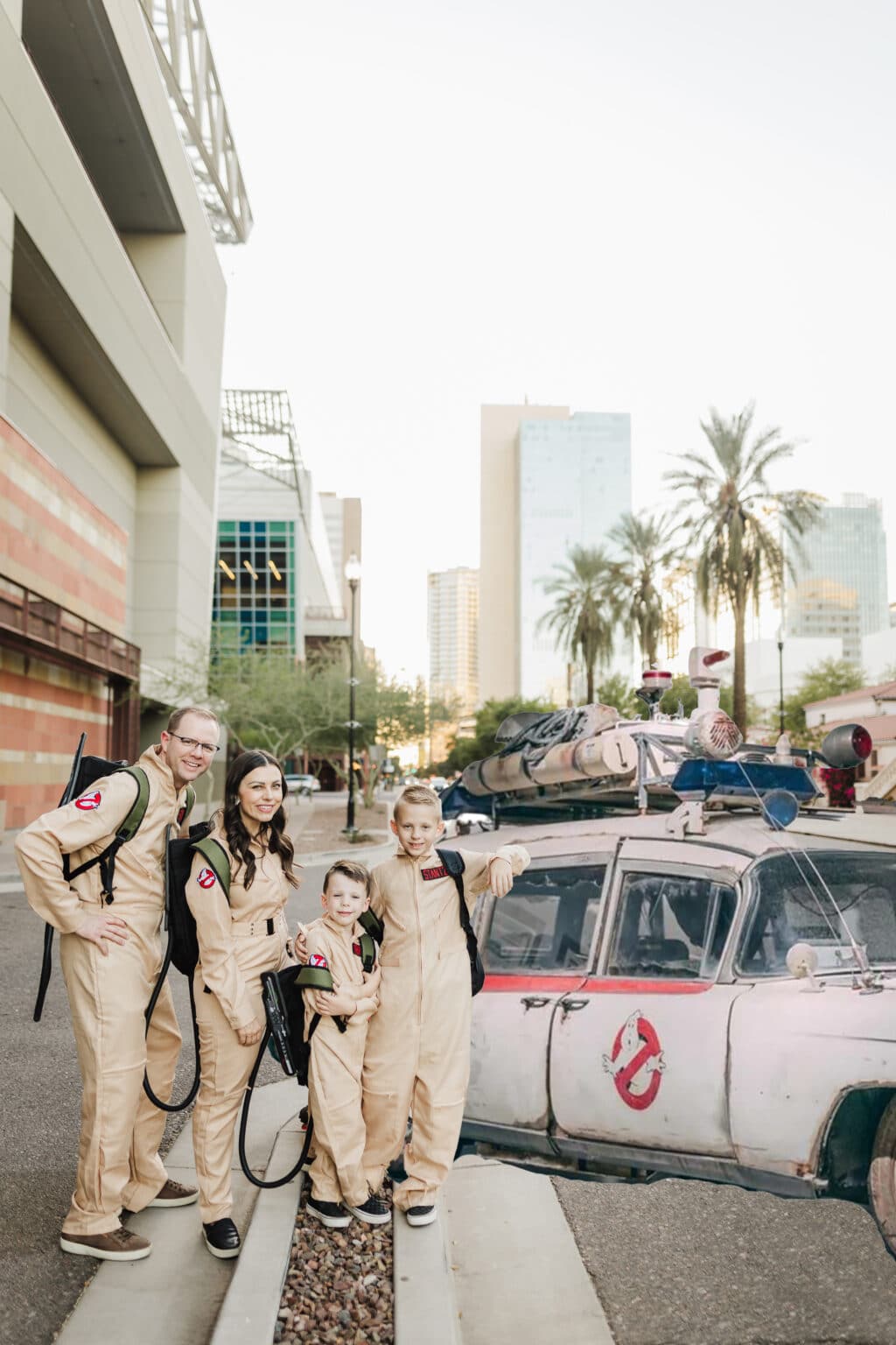 Ghostbusters Costumes: Family Ghostbusters Costume